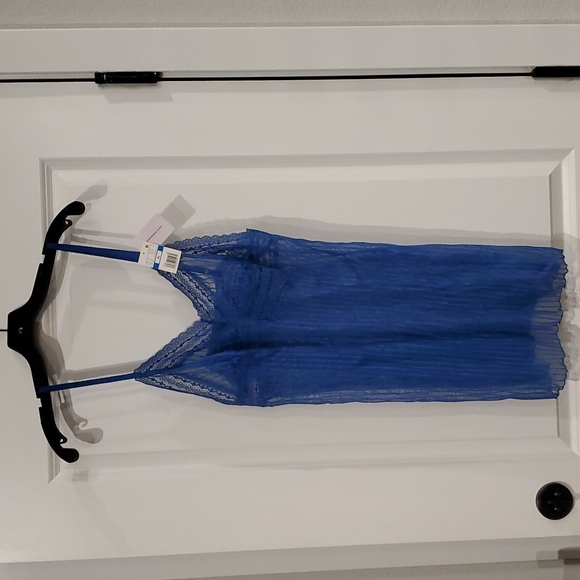 B. Tempt’D | Intimates & Sleepwear | Btemptd Nightgown | Poshmark